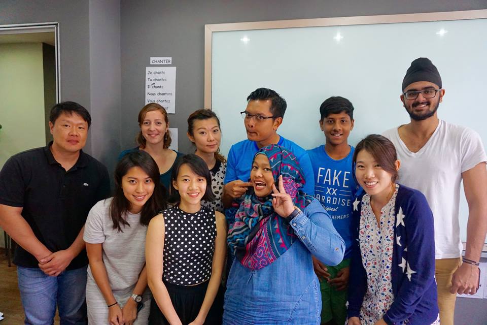 Intermediate level 2 - TEMPLATE - French Studio Singapore